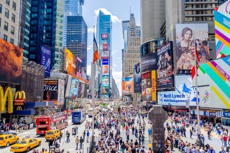 48 Fun Things to Do in Times Square, NYC - TourScanner